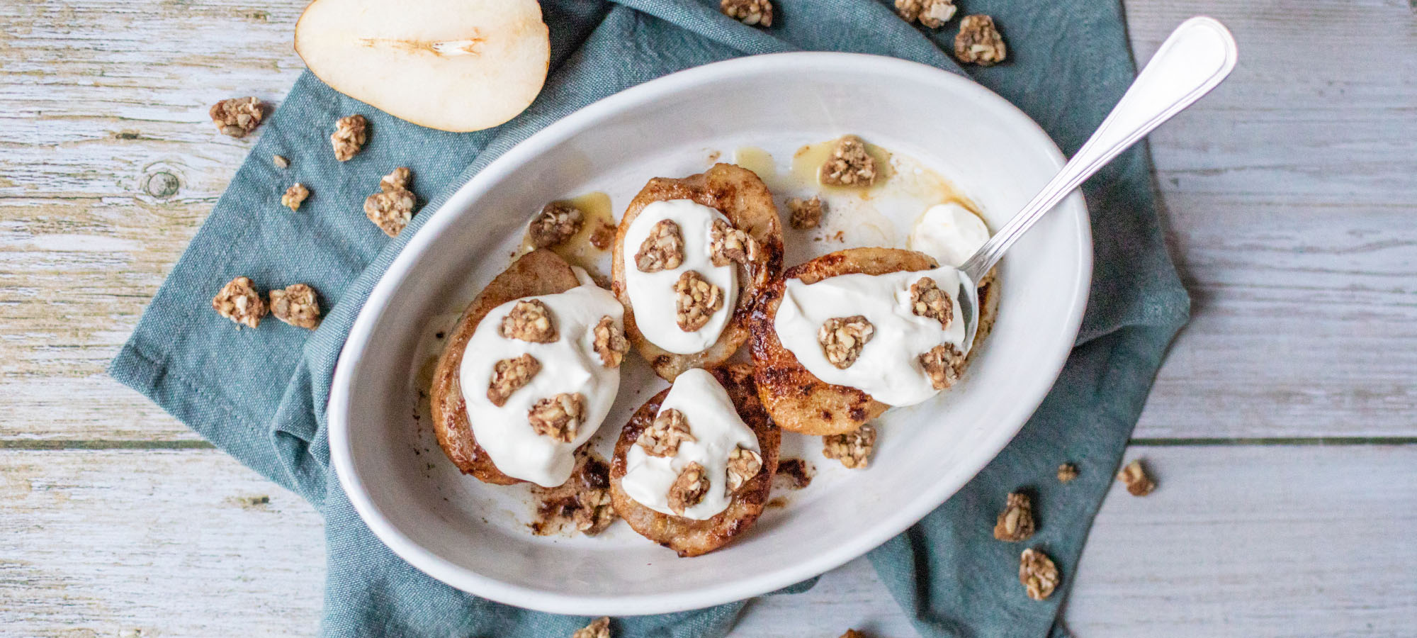 Recette de poires rôties confites au miel de Thym - Les Fruits Détendus